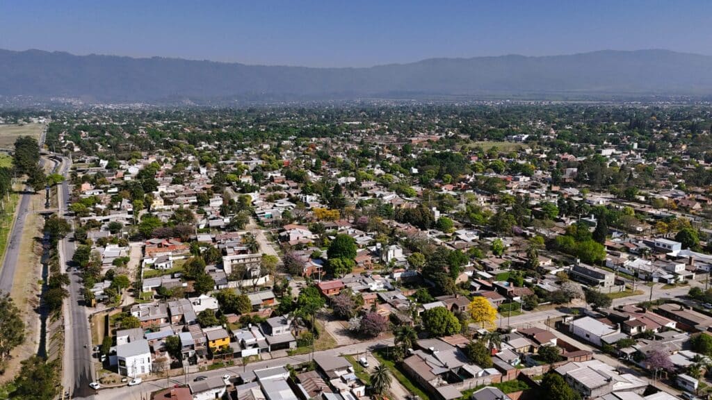 Yerba Buena implementó un nuevo Código de Ordenamiento Urbano. - Diario ...